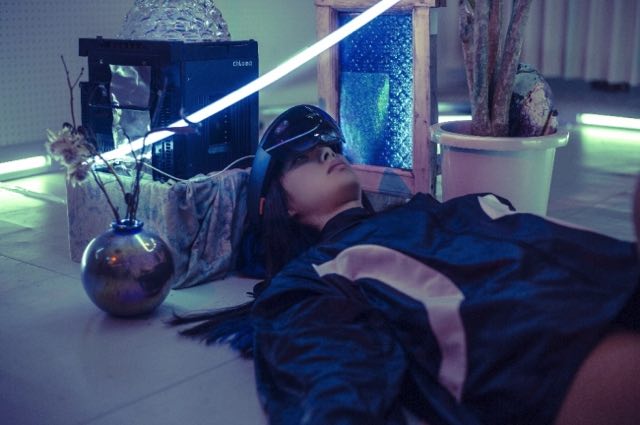 Psychic VR Lab、MRを使った次世代ショッピング「chloma x STYLY HMD collection」を公開 服のディティールチェックから購入まで可能に | gamebiz